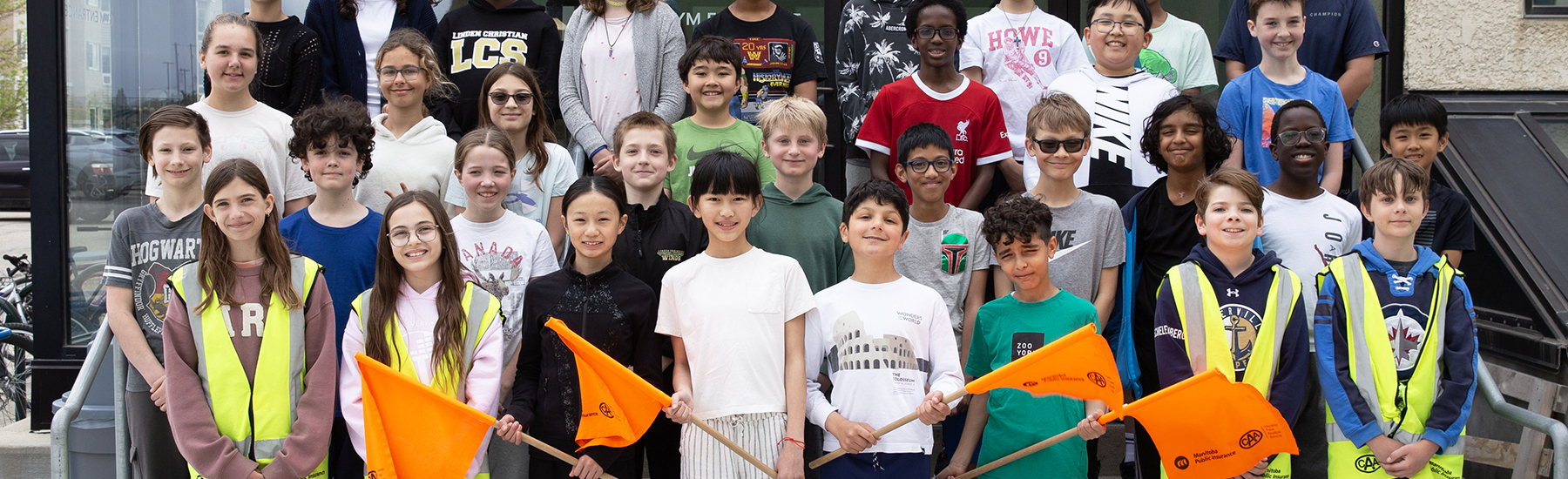 Grade 6 Leaders Assist LCS Community - Linden Christian School