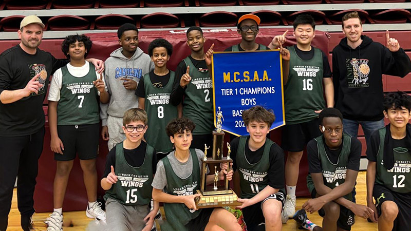 Grade 7-8 Basketball Champions and Finalists - Linden Christian School